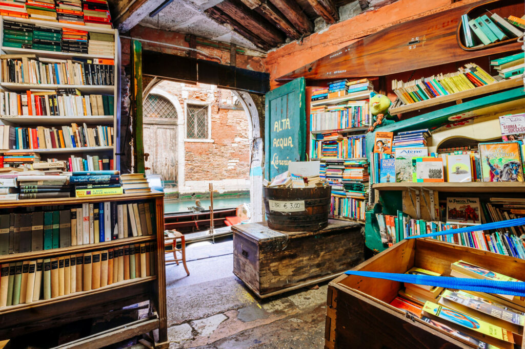 The Bookstore Libreria Acqua Alta Venezia